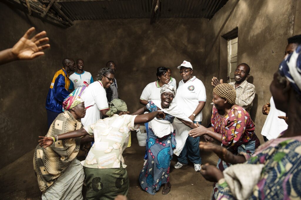 Burundi: lifting families out of extreme poverty and promoting access ...